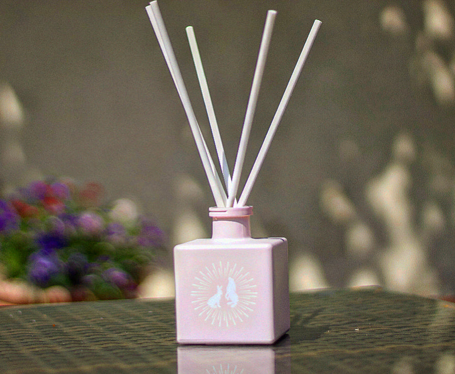 Damask Rose Luxury Room Diffuser– CotswoldCandlehut